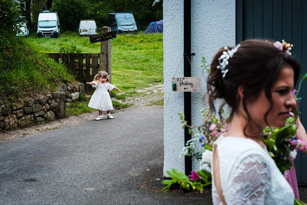 Documentary Wedding Photographer Daniel Ellis