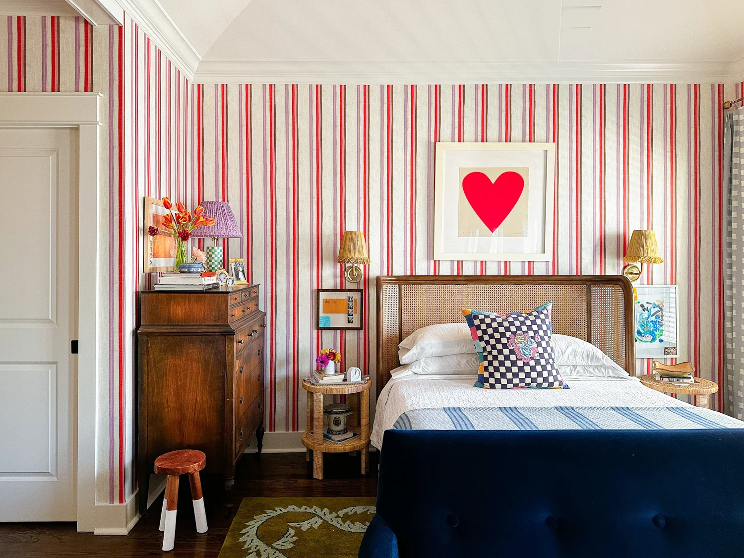 A Joyful, Art-Filled Family Home | Colorful, Family-Friendly Interior ...