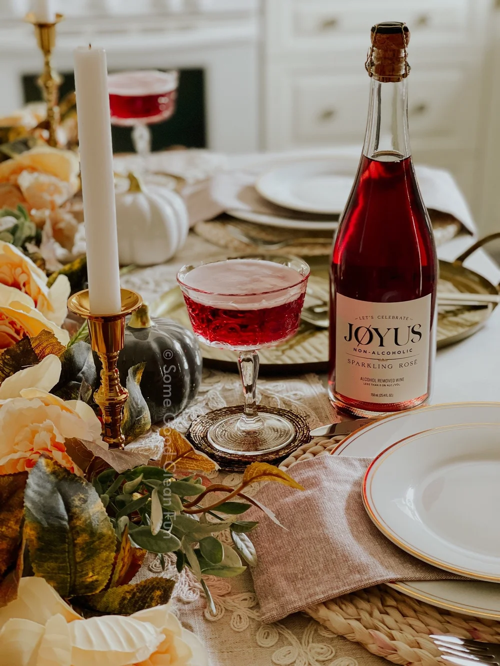 Joyus Non-Alcoholic Sparkling Rose Review | Some Good Clean Fun by ...