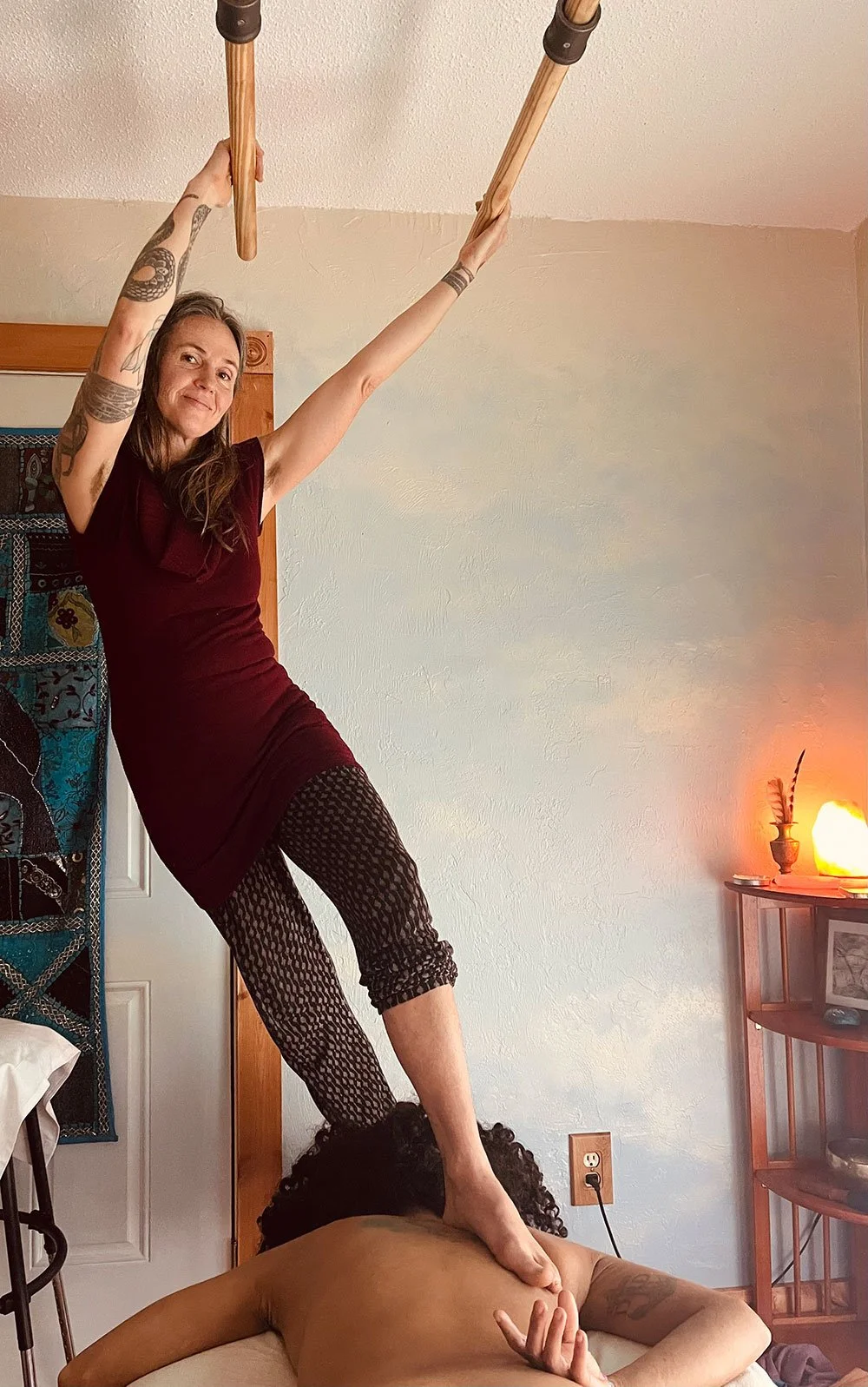 Ashiatsu | Discover Ashiatsu Benefits — HER HEALING ARTS