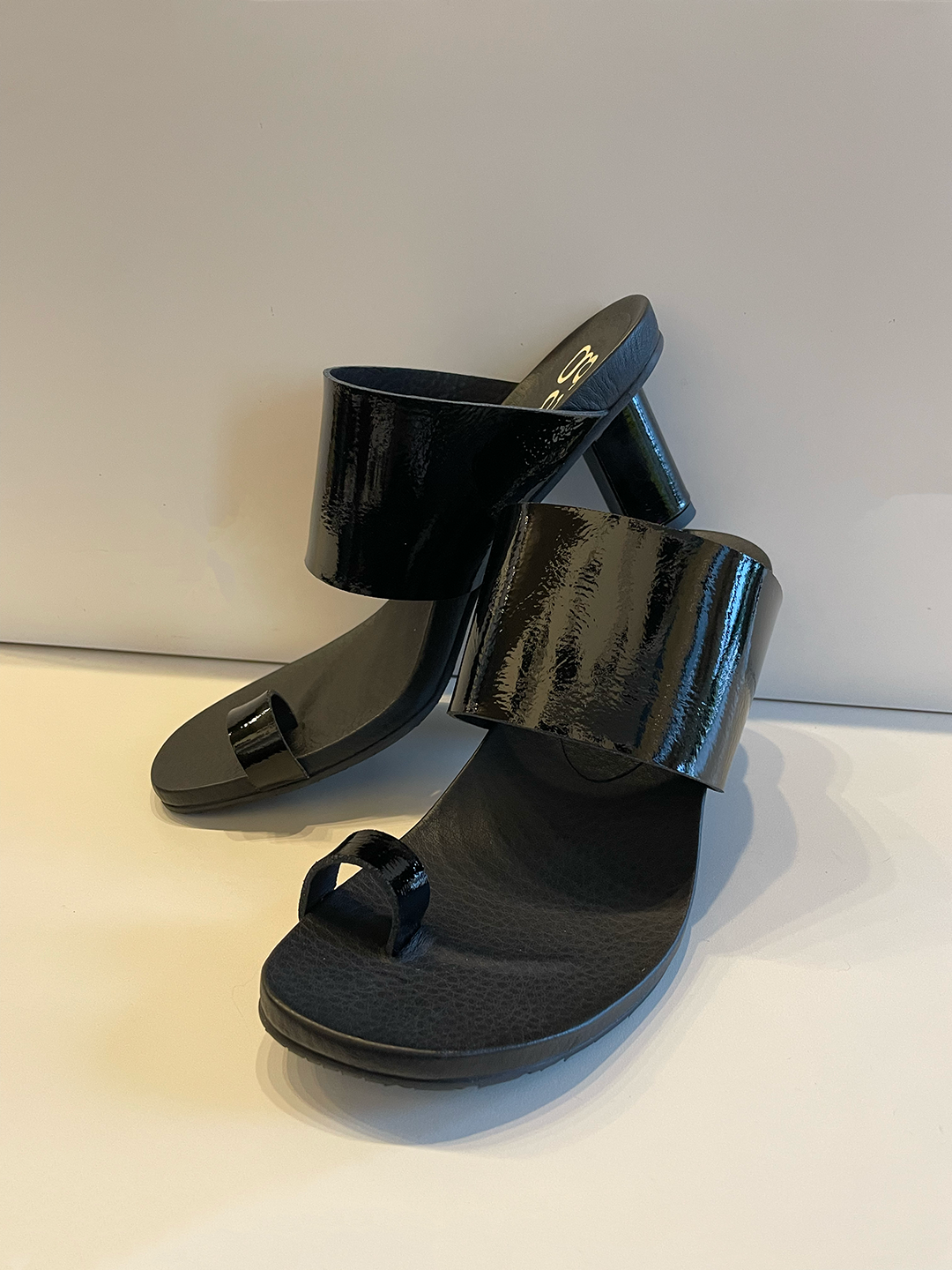 Deborah Kent's Boutique in South Tampa — Midland Skinny Jean in Black ...