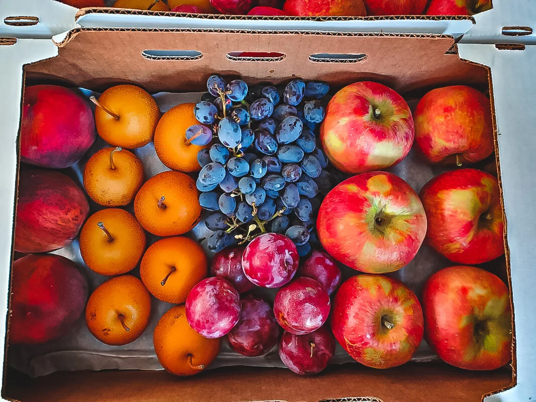Farm Box — Tonnemaker Hill Farm