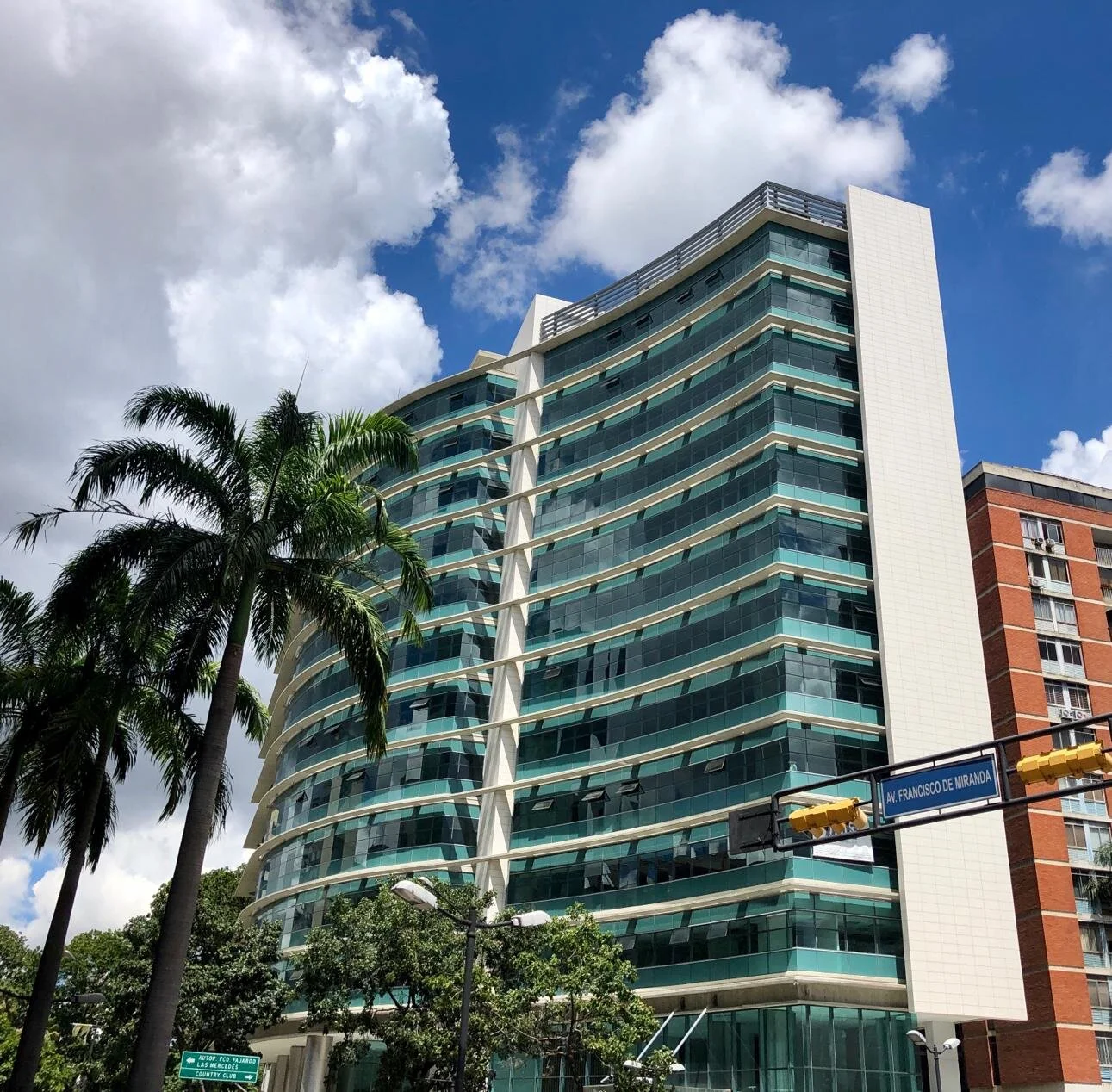 Banco Nacional de Crédito — Frontek