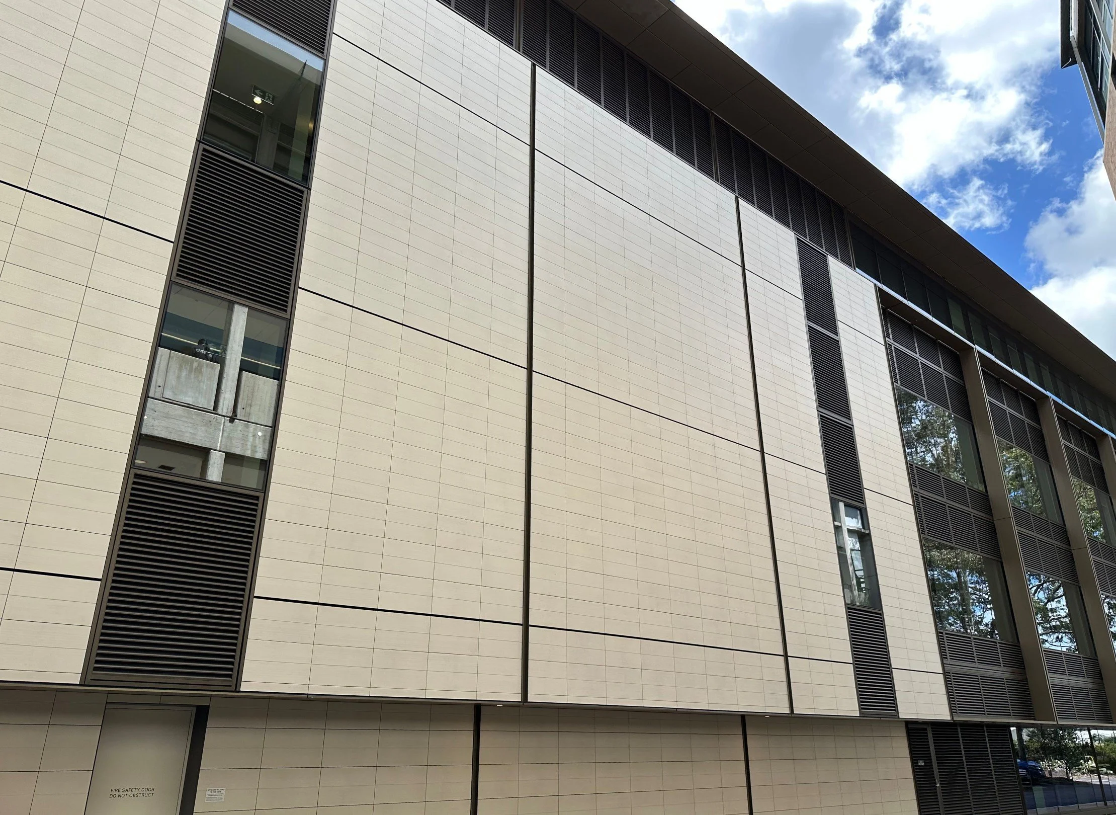 Michael Kirby Law School Building - Macquarie University — Frontek