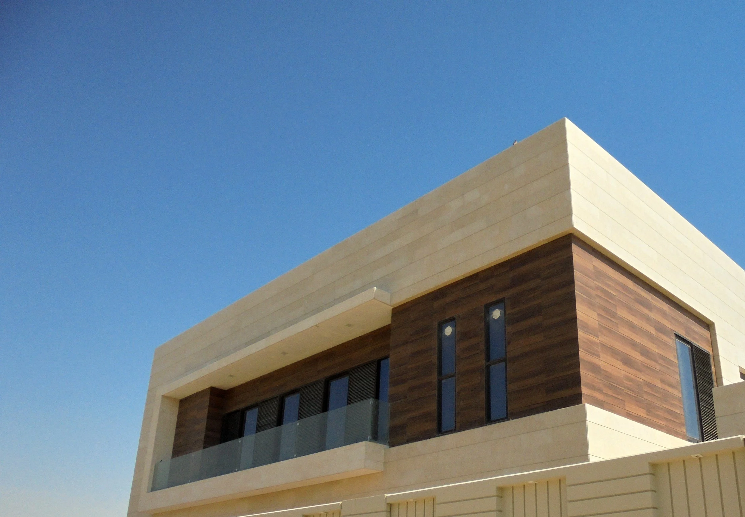 Al Damani Complex — Frontek