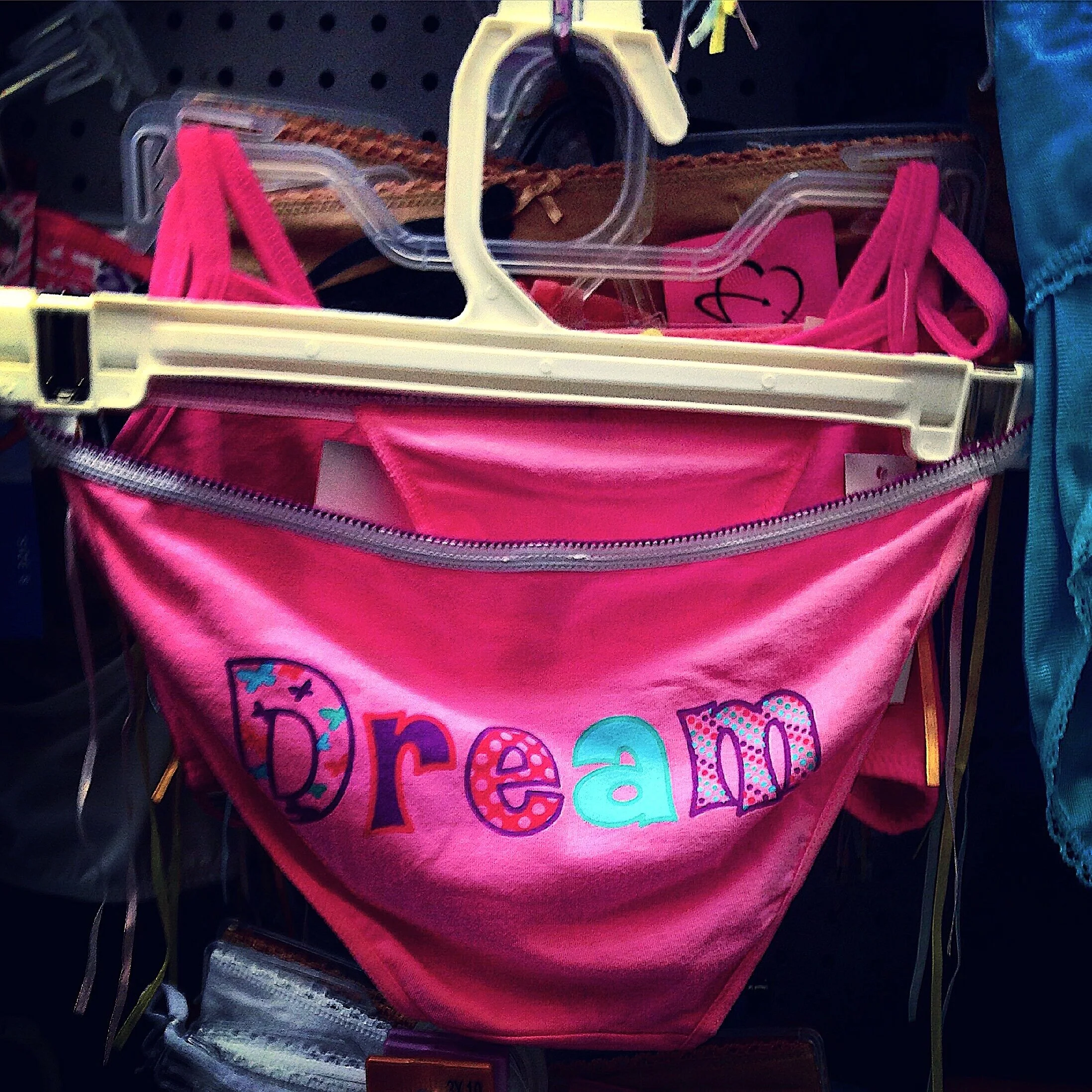 Bio — Beth de Araújo