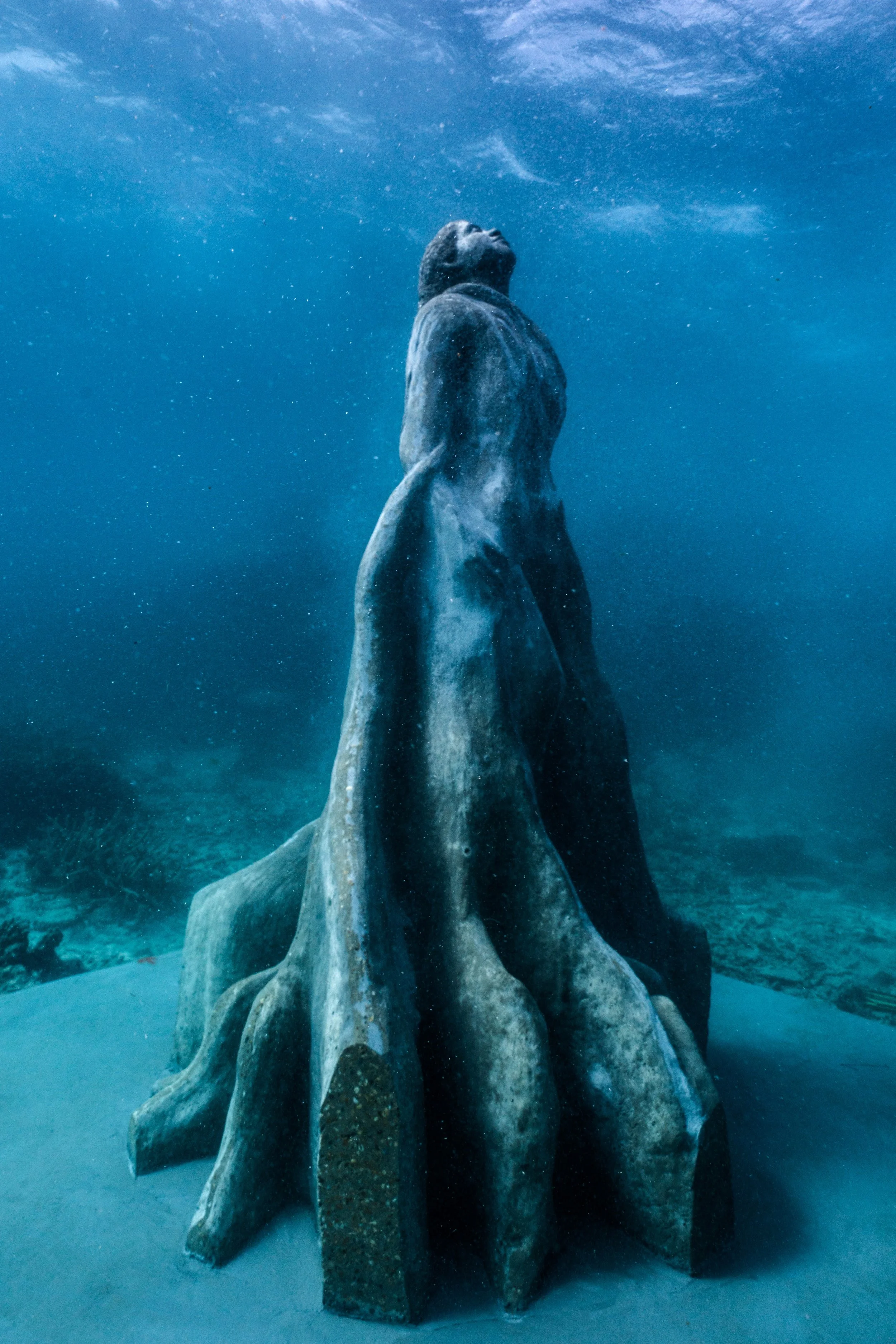 2.2m Peter Harrison Concrete Sculpture / MOUA / Museum of Underwater Art