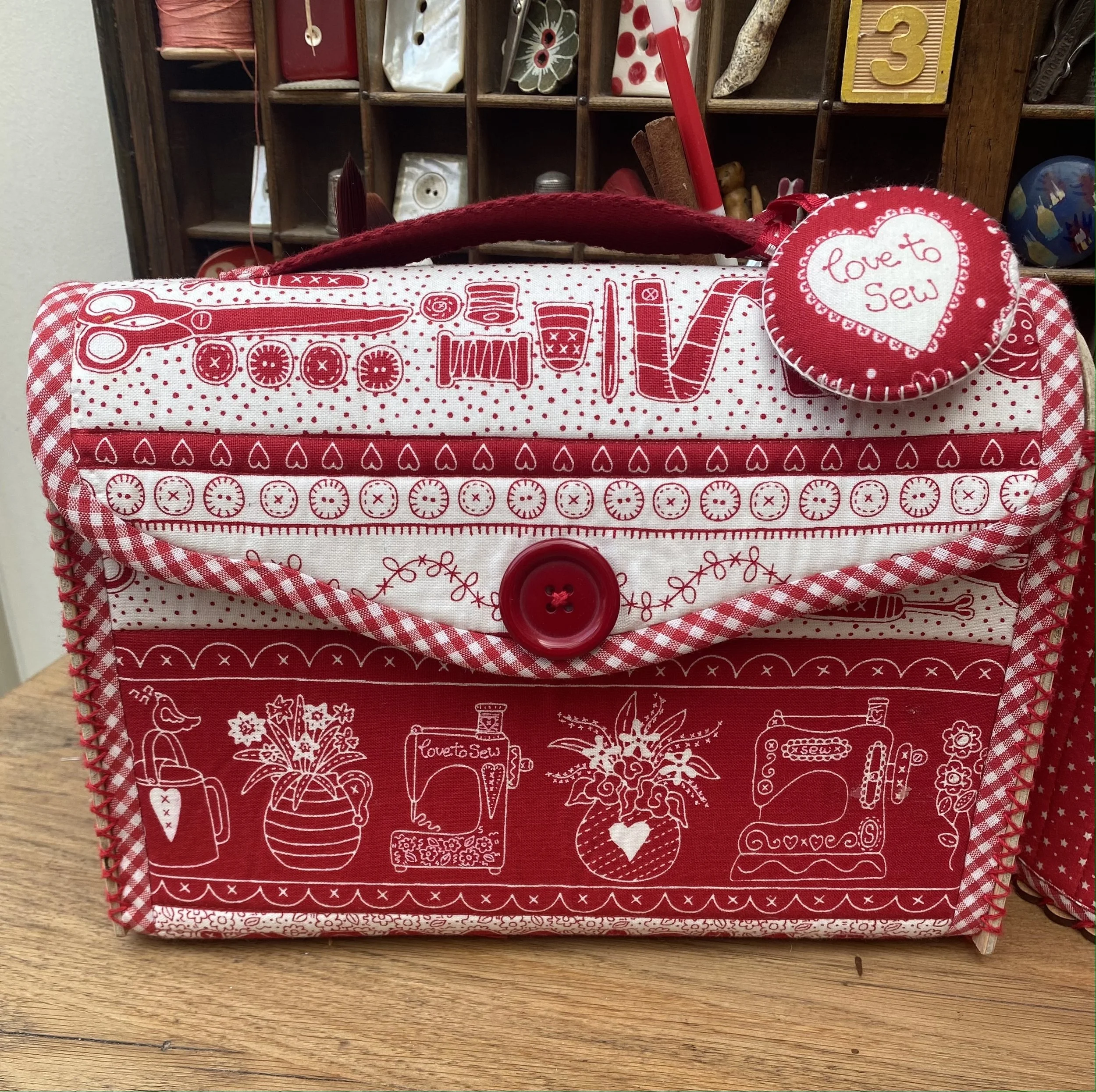 Clamshell Purse Kit — Dandelion Designs by Mandy Shaw