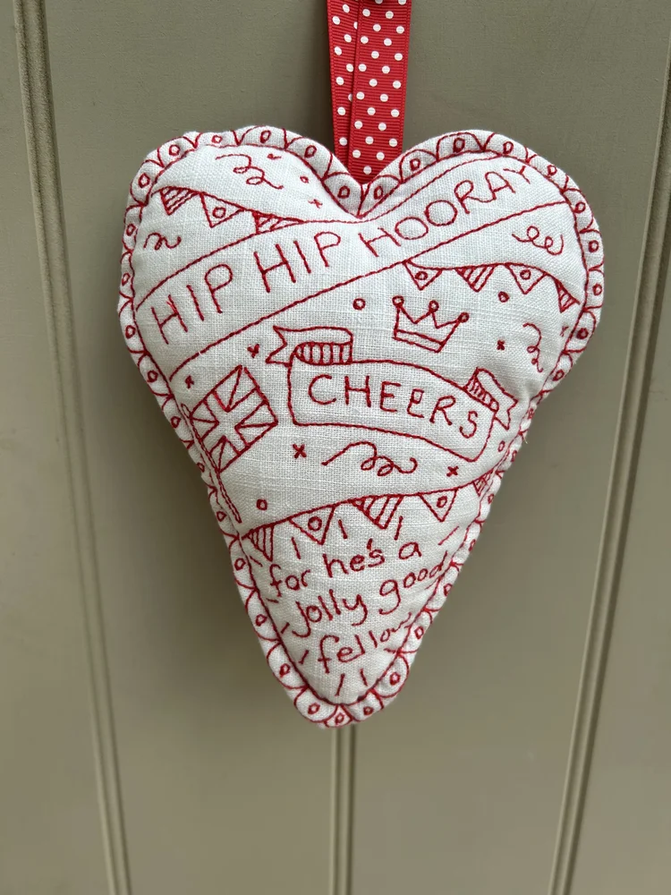 Mini Redwork Decorations Pattern - Gingerbread, Snowman & Reindeer ...