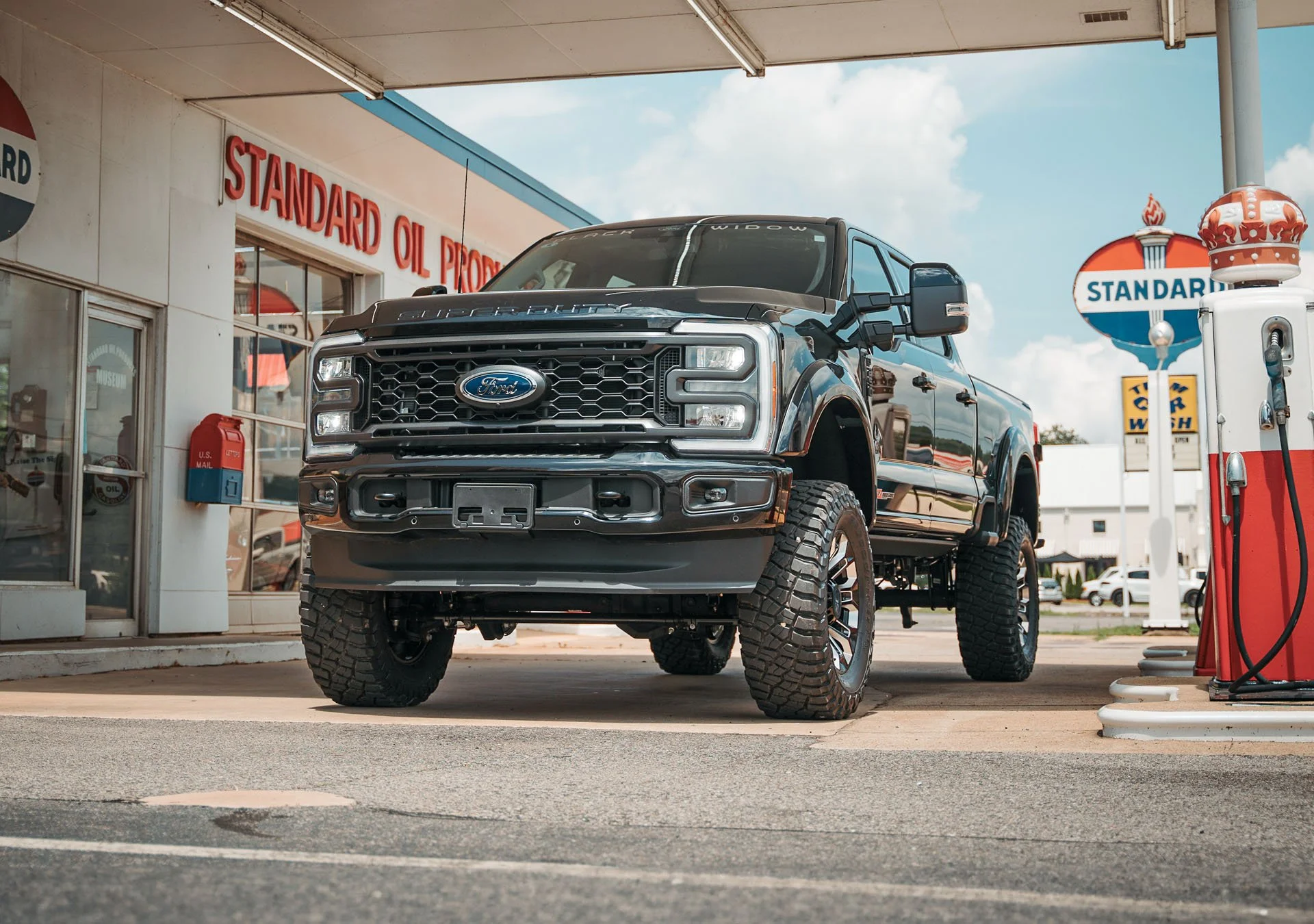 Ford F-250 — Black Widow Lifted Trucks