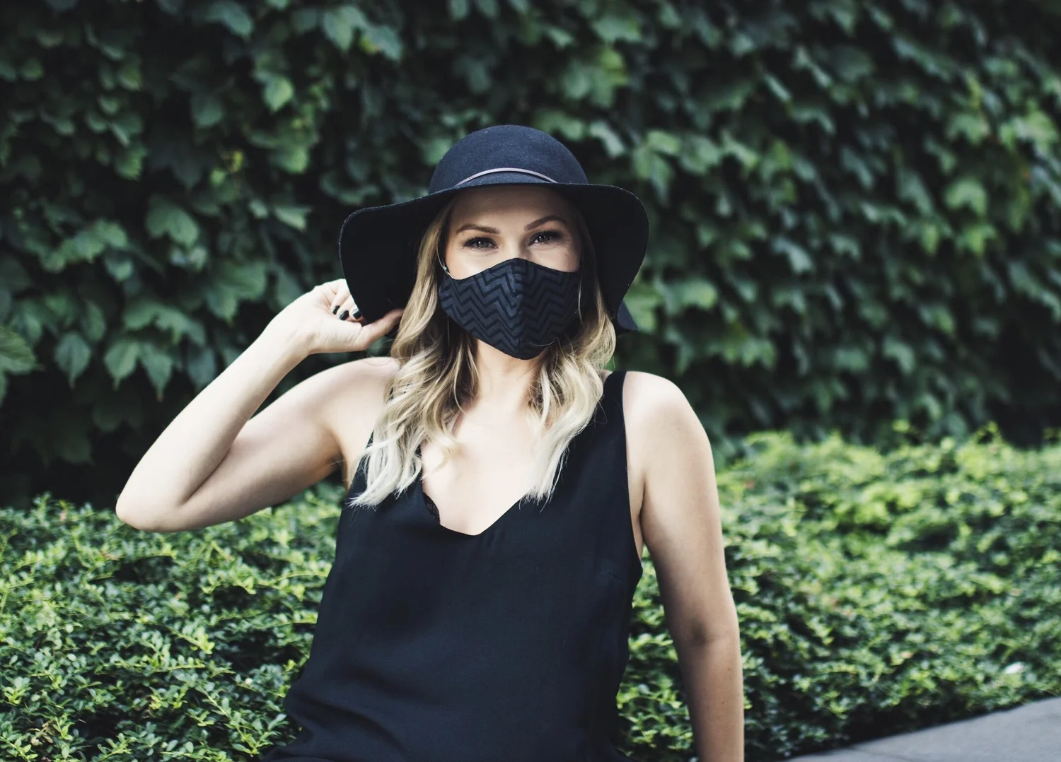 Salon — Rachel Kay