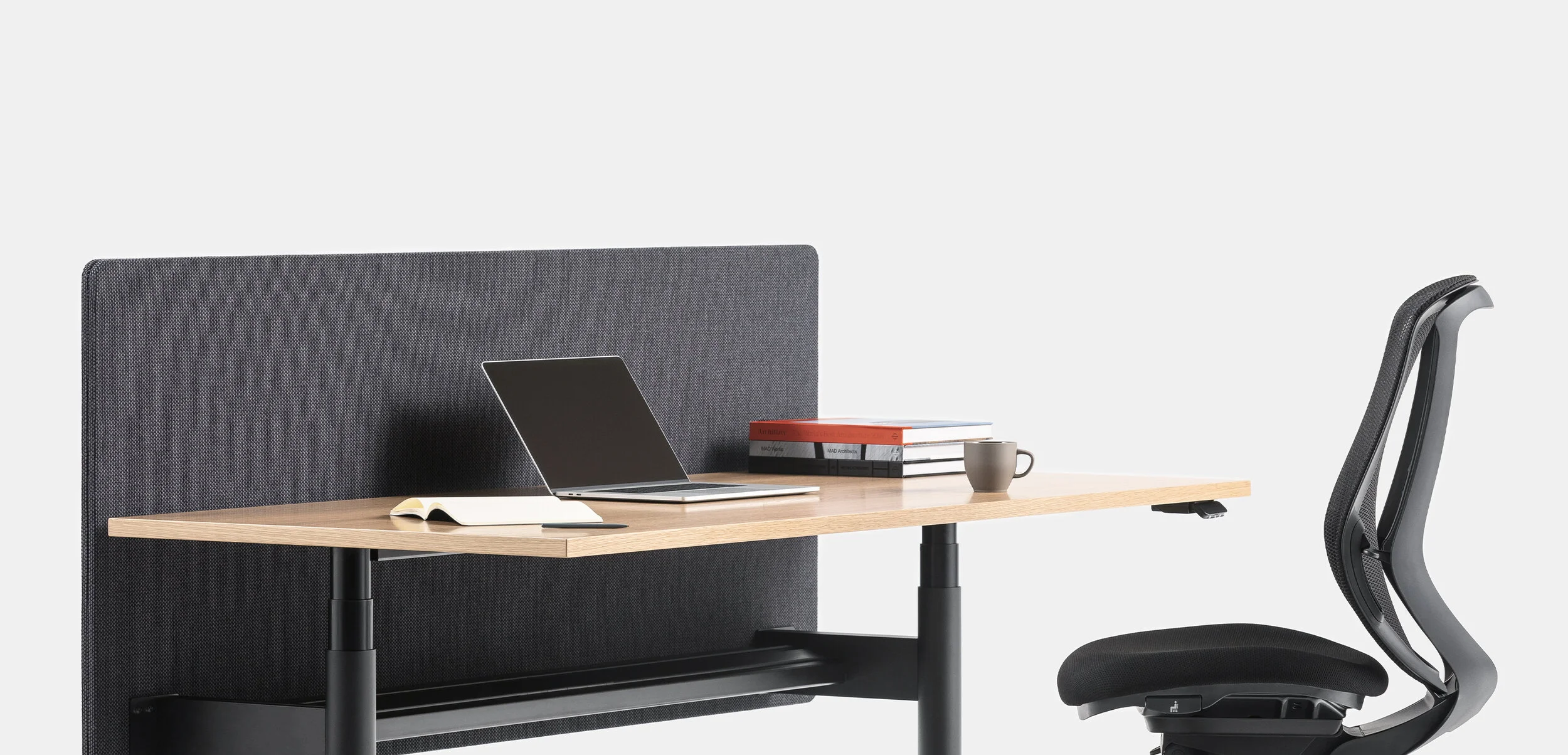 Strata screens — Commercial furniture solutions | Aspect Furniture