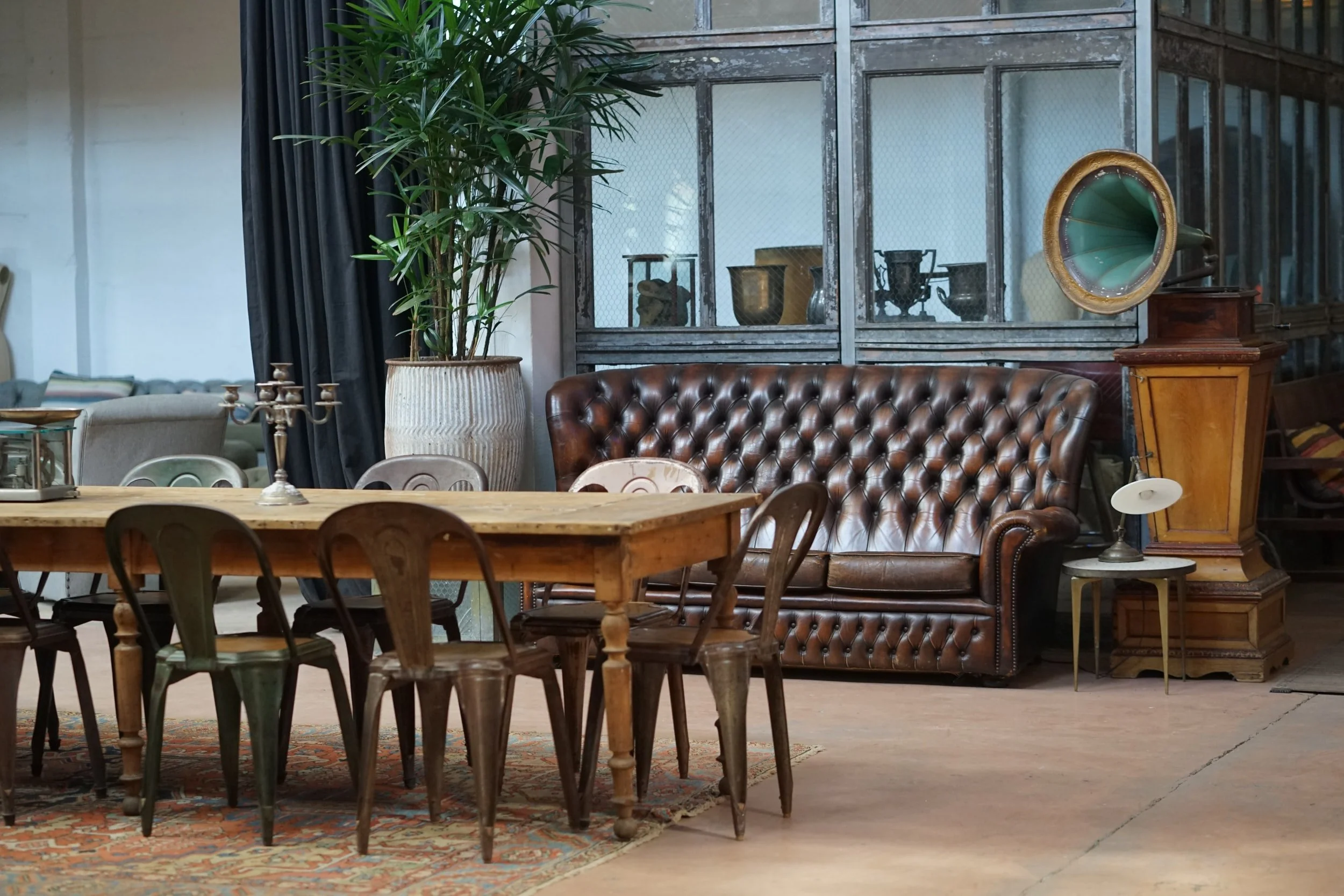 POTTERS AUCTION SALEROOM