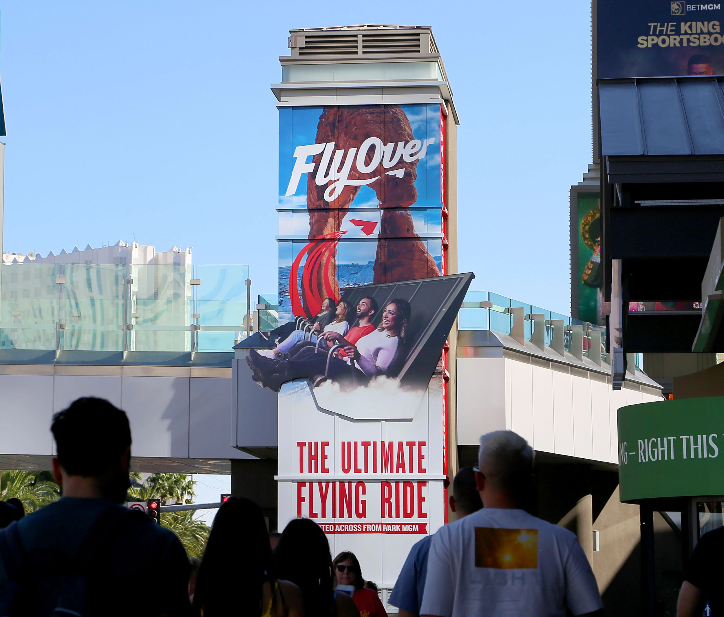 Spotlight Outdoor Ads - Las Vegas Outdoor Advertising