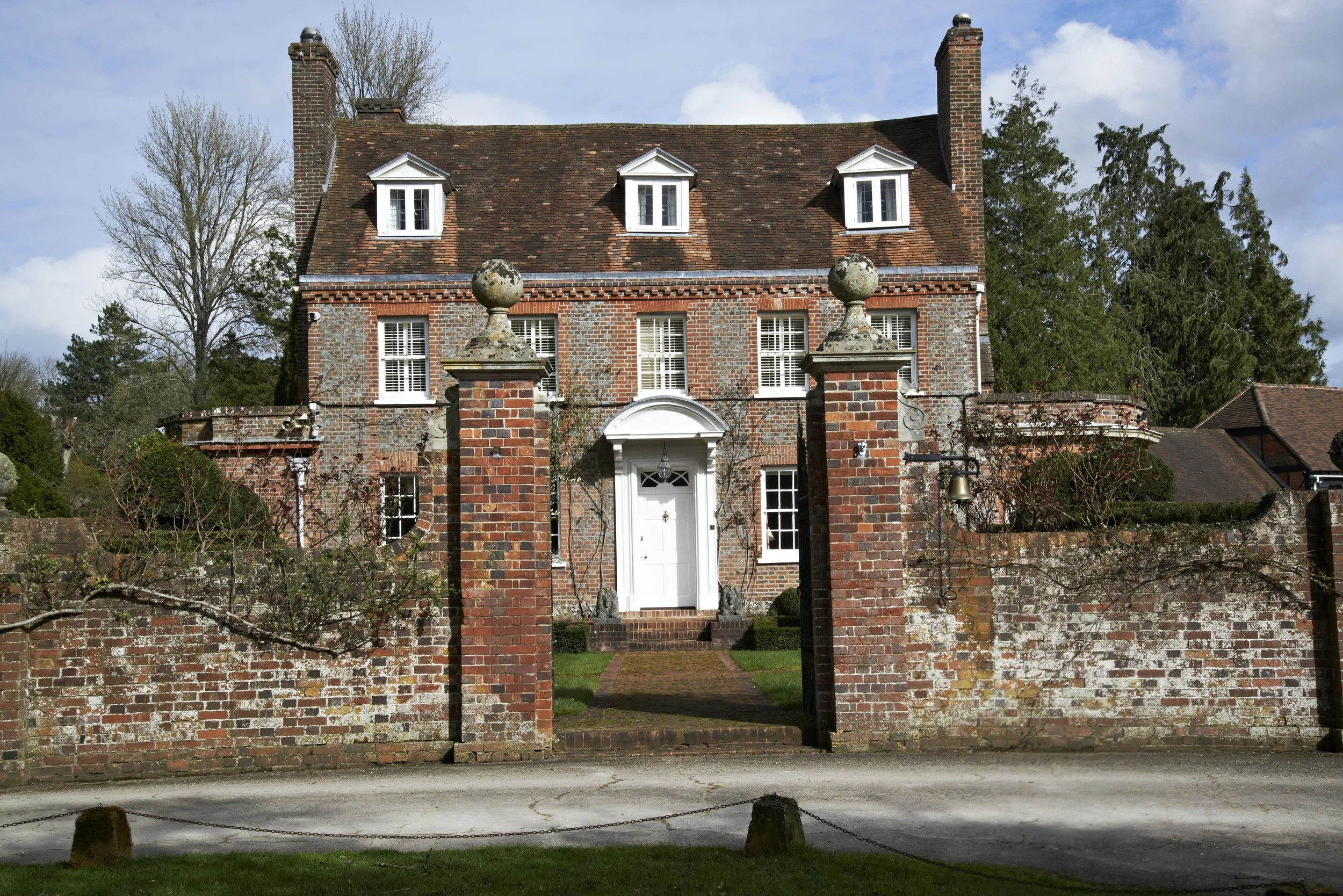 Turville Grange - The Collection Of The Late Mrs. Henry T. Ford II ...