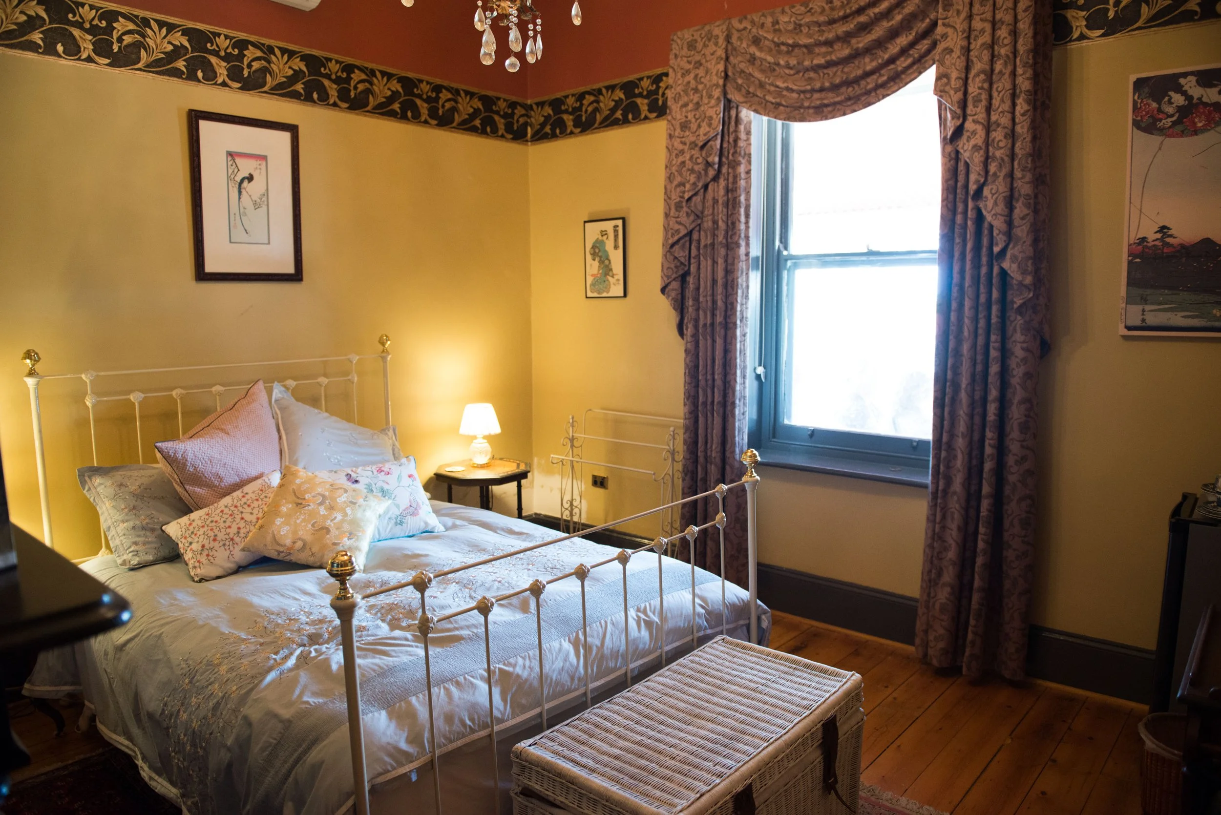 Suites — Oldham House