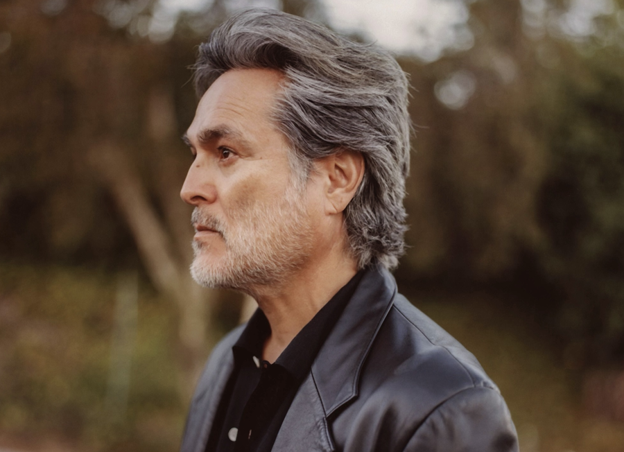 Eddie Chacon shares new single "Comes and Goes" — Prescription Music PR