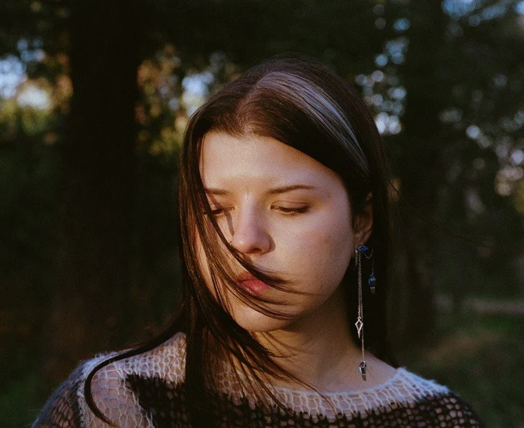 Eliza McLamb Announces New Album Good Story, Shares Lead Single ‘Like ...