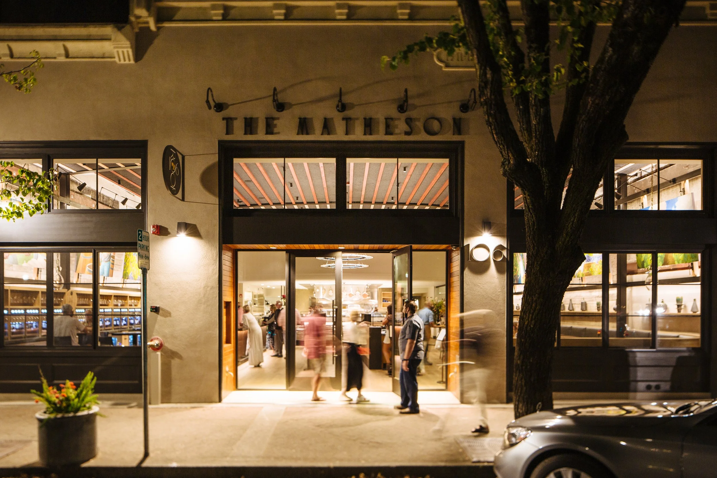 Sonoma Farm-to-Table Restaurant & Bar | Matheson Healdsburg