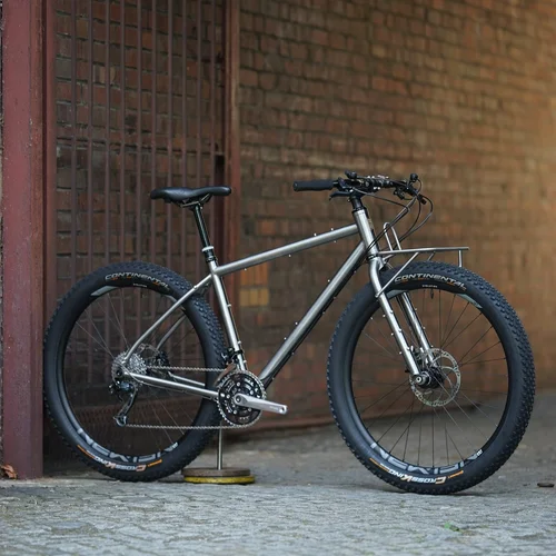 Weltreiserad . Reiserad . World Travel bike — wheeldan titanium bicycles