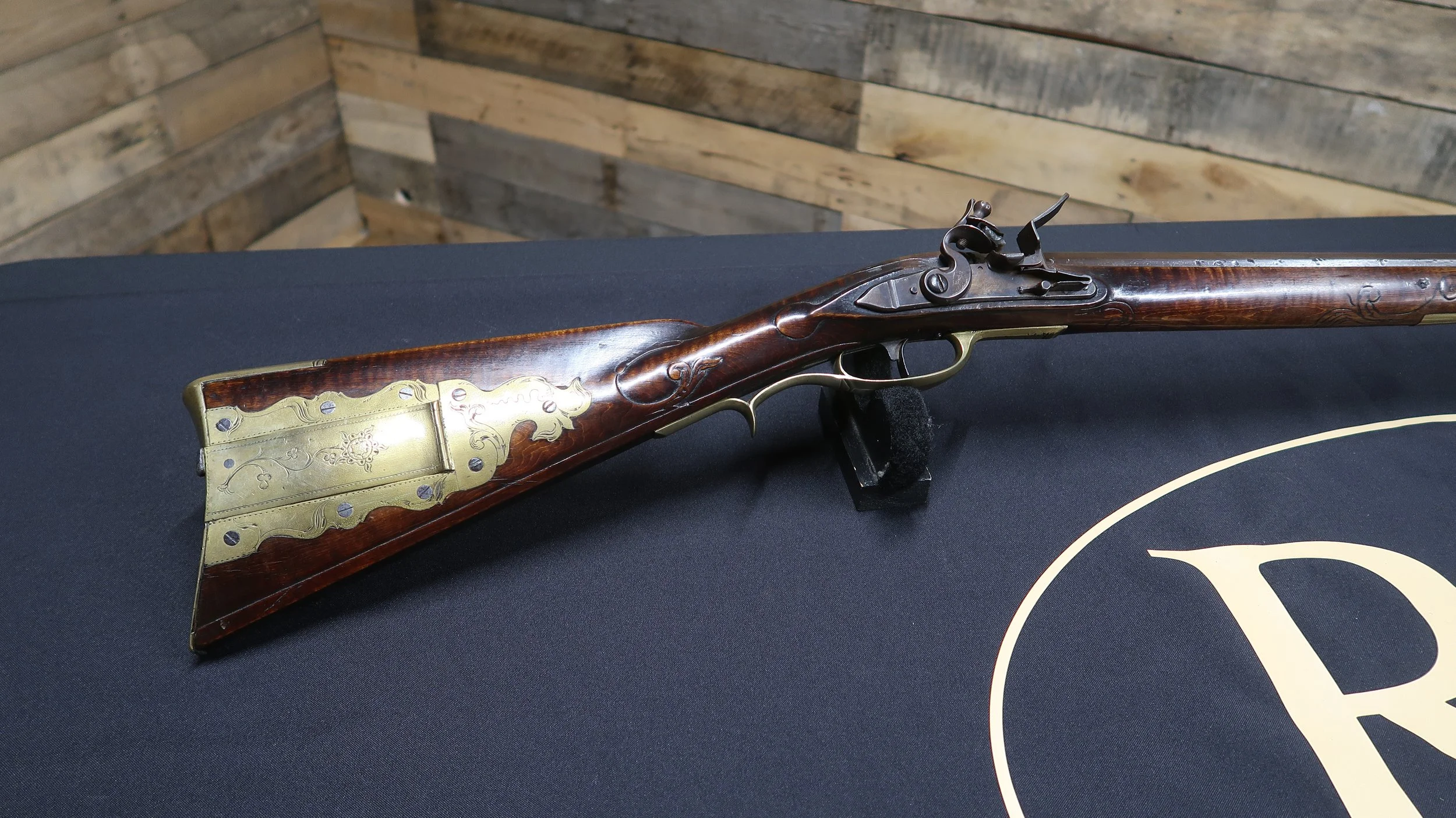 Hands on with a J.P. Beck Signed Smoothbore Flintlock American Long ...