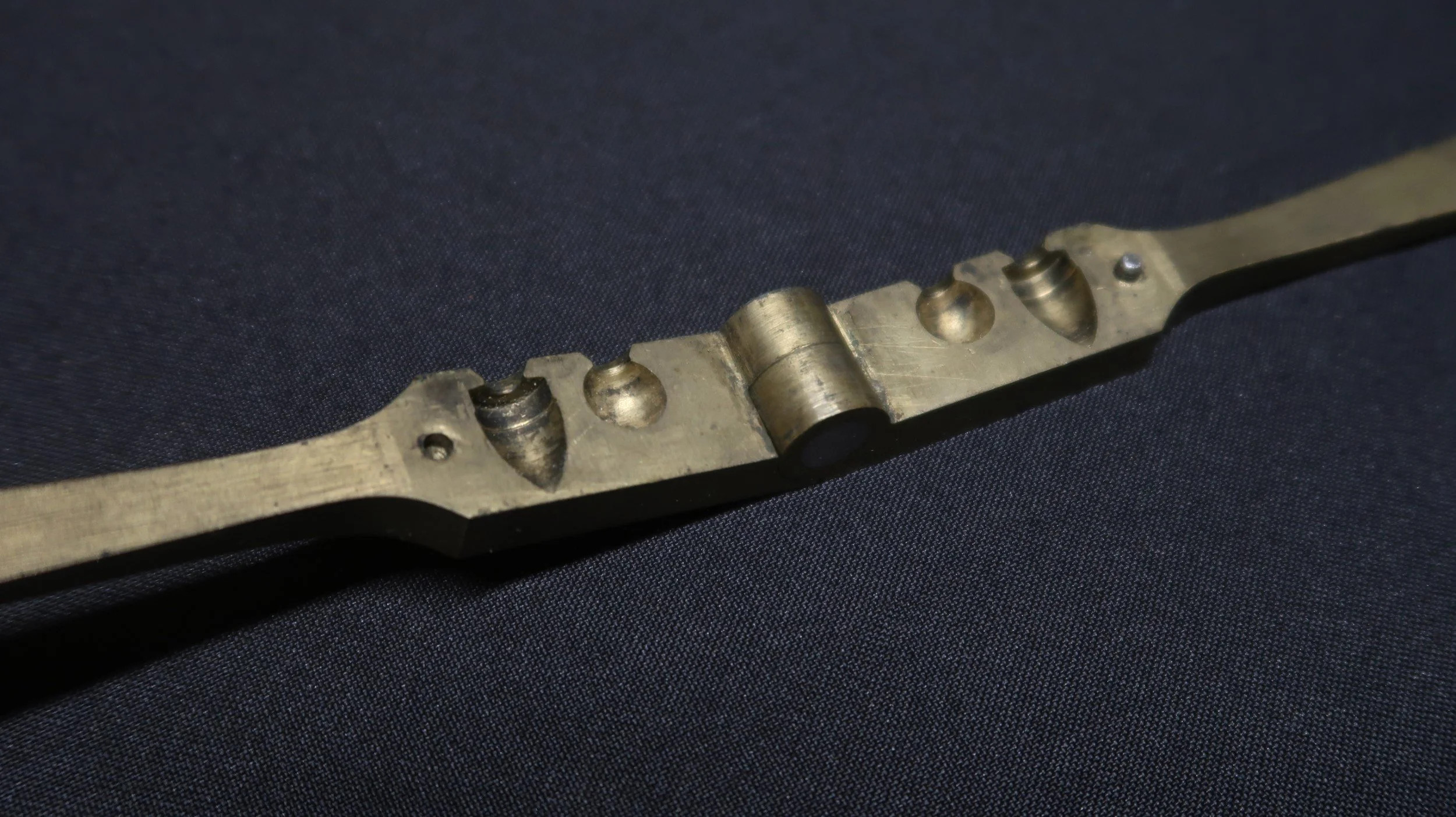 When EDC Pistols were classy: The Colt 1849 Pocket Percussion Revolver ...