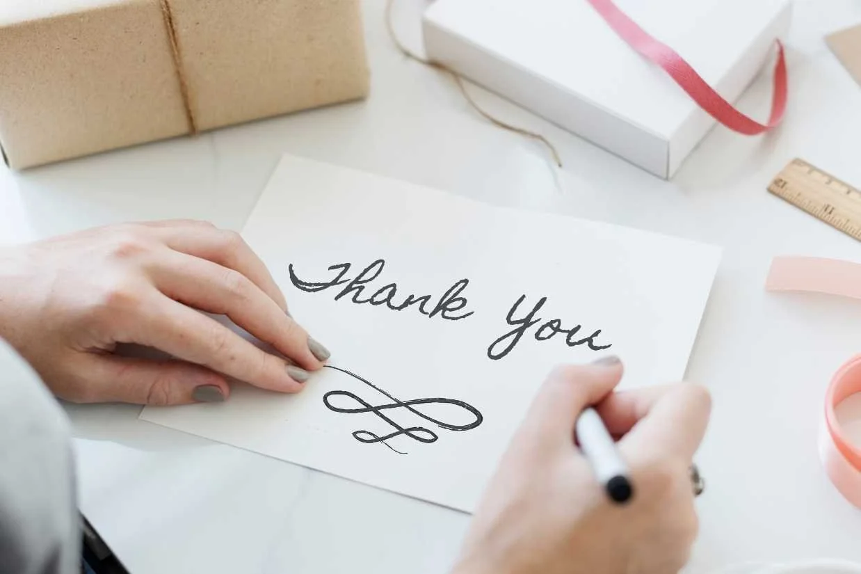 An Essential Guide to Modeling Etiquette at Runway Shows For Beginners ...