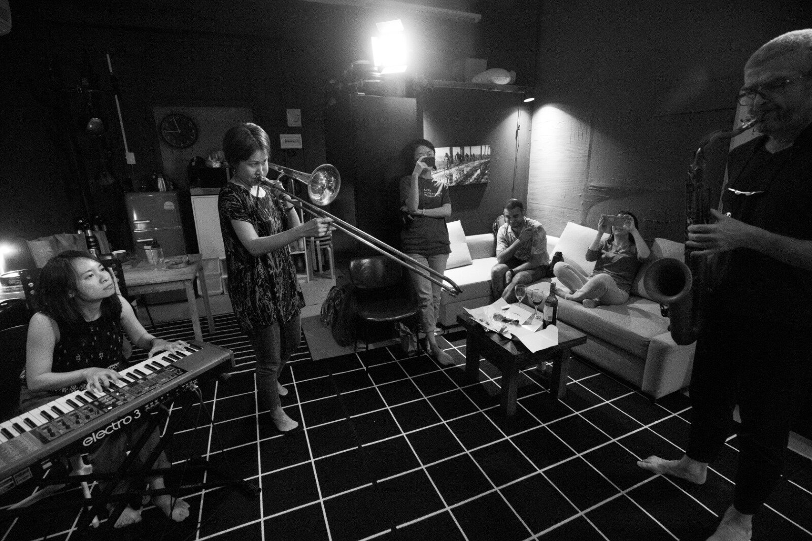 Grooveworks Online — GROOVEWORKS