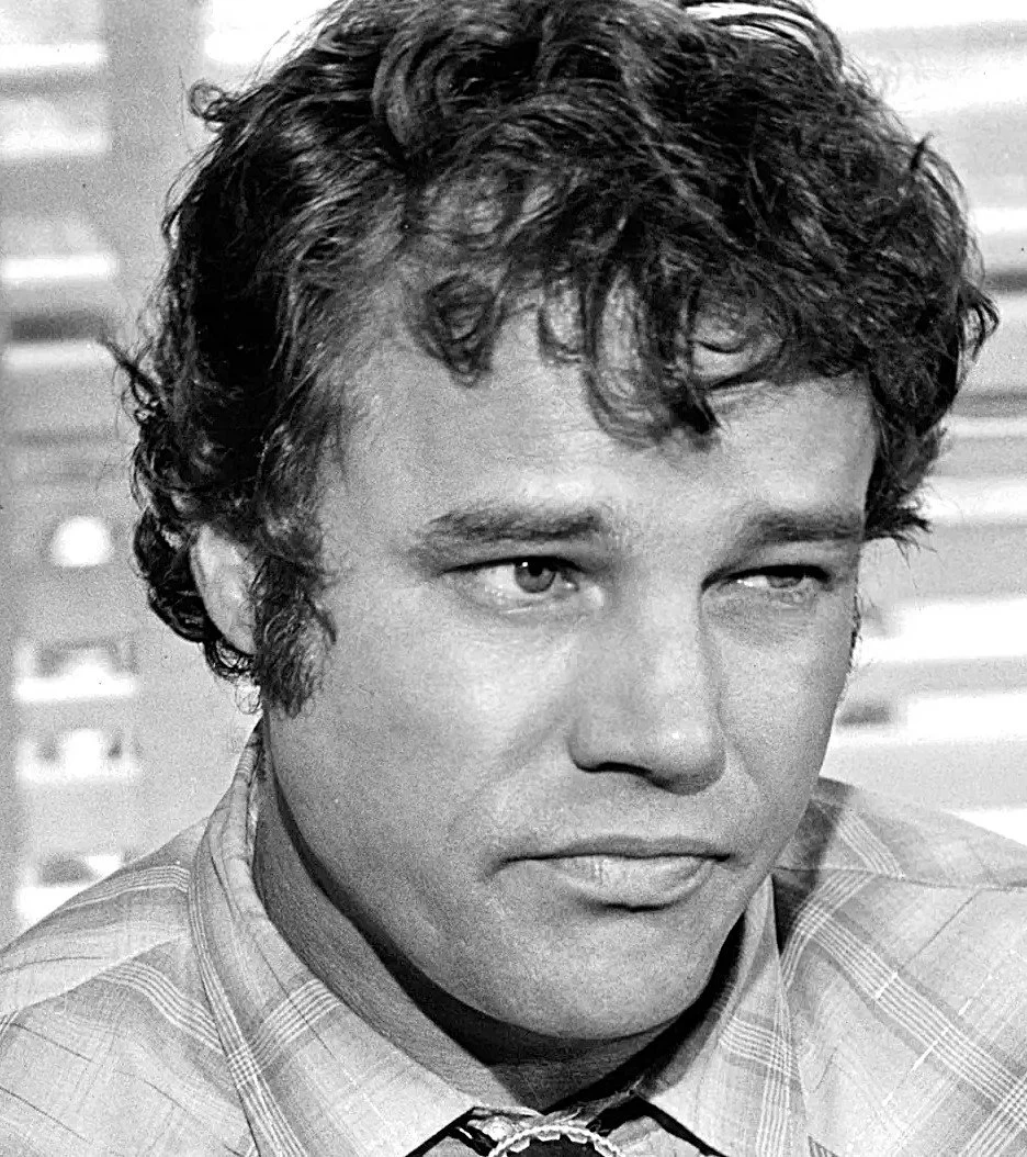 JOE DON BAKER — FILM REVIEW