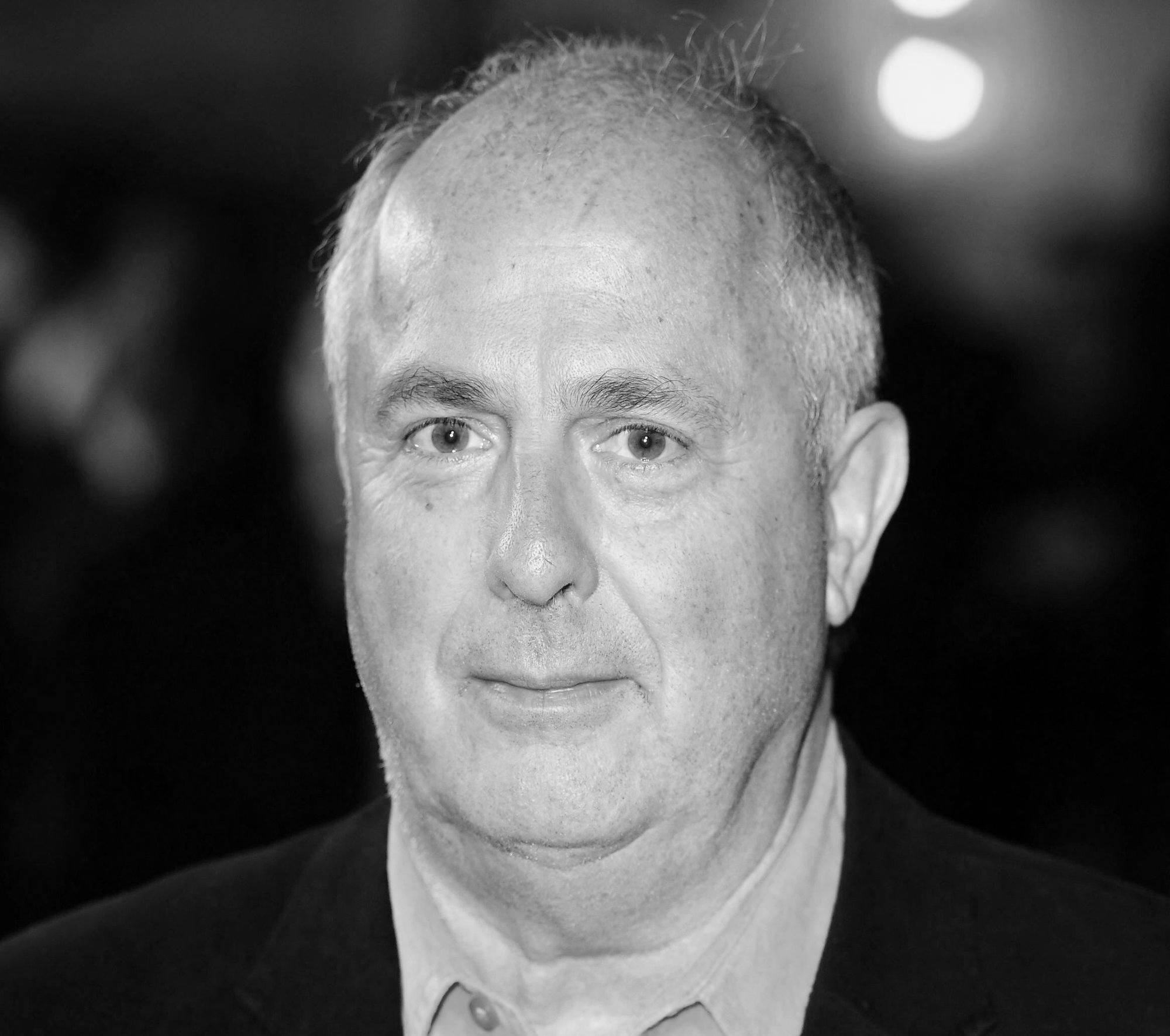 ROGER MICHELL — FILM REVIEW