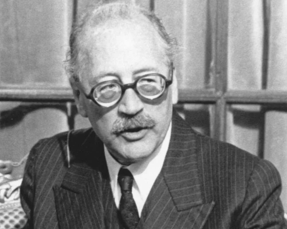 BERNARD HEPTON — FILM REVIEW