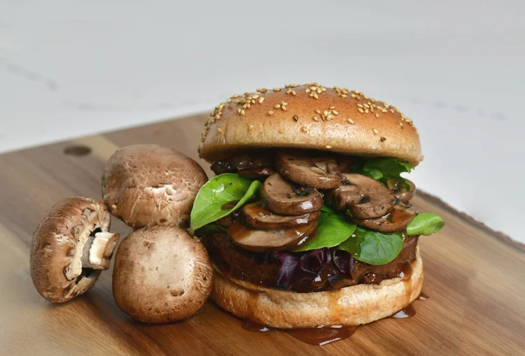 Plantiful SuperFoods | 100% Plant-Based Restaurant | Acai Smoothies ...