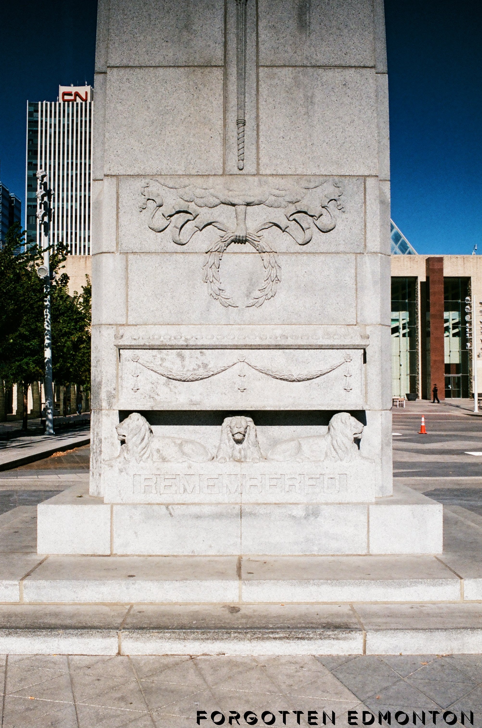 The Edmonton Cenotaph — Forgotten Edmonton
