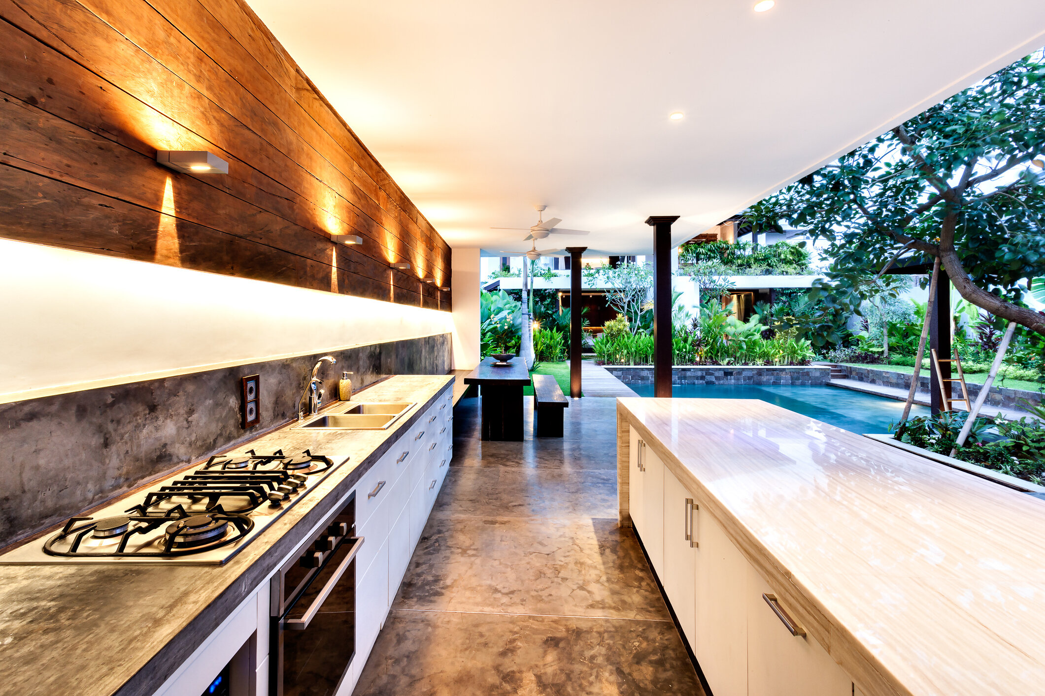 Bespoke Outdoor Kitchens | Designed and Built | ProFresco