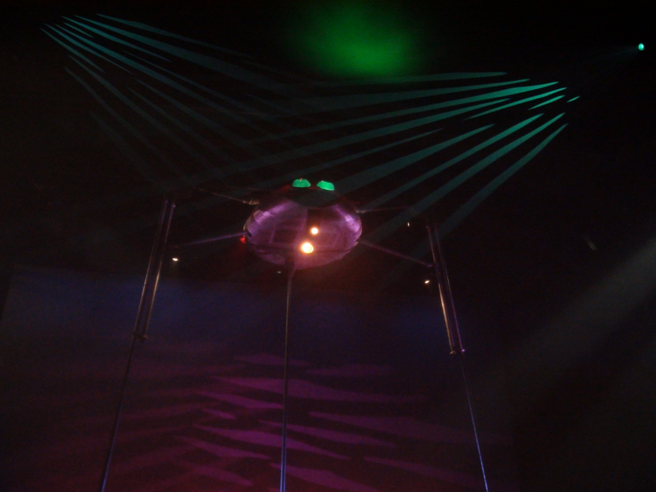 war of the worlds — ITP Lighting LTD