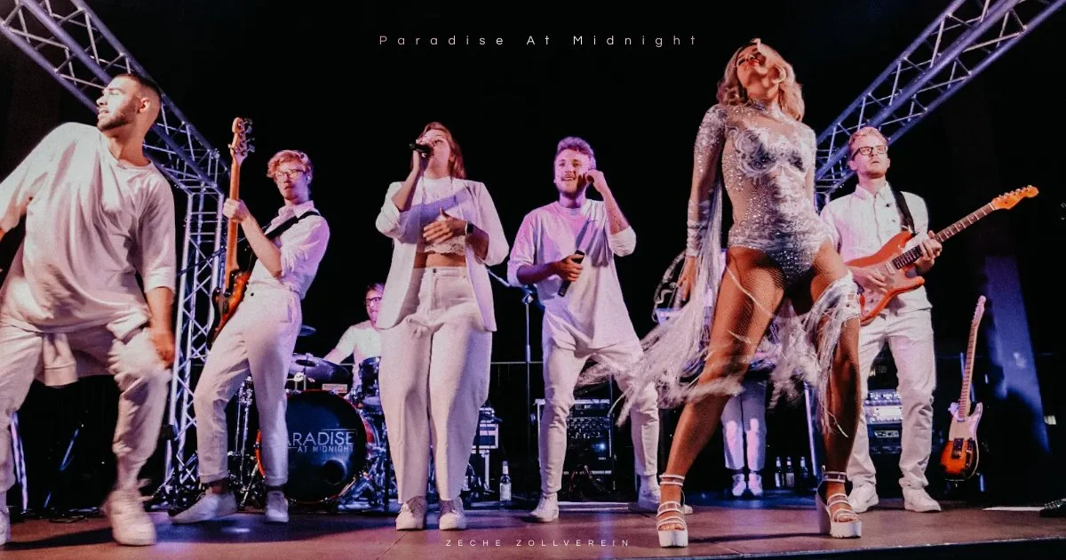 Paradise At Midnight @ Corporate Event - Accenture Germany // WHITE ...