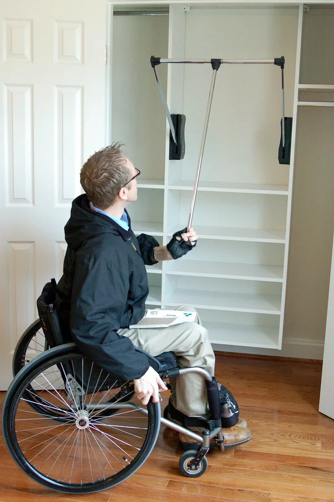 How to Design an Accessible Closet: 10 Tips for Inclusive Storage ...