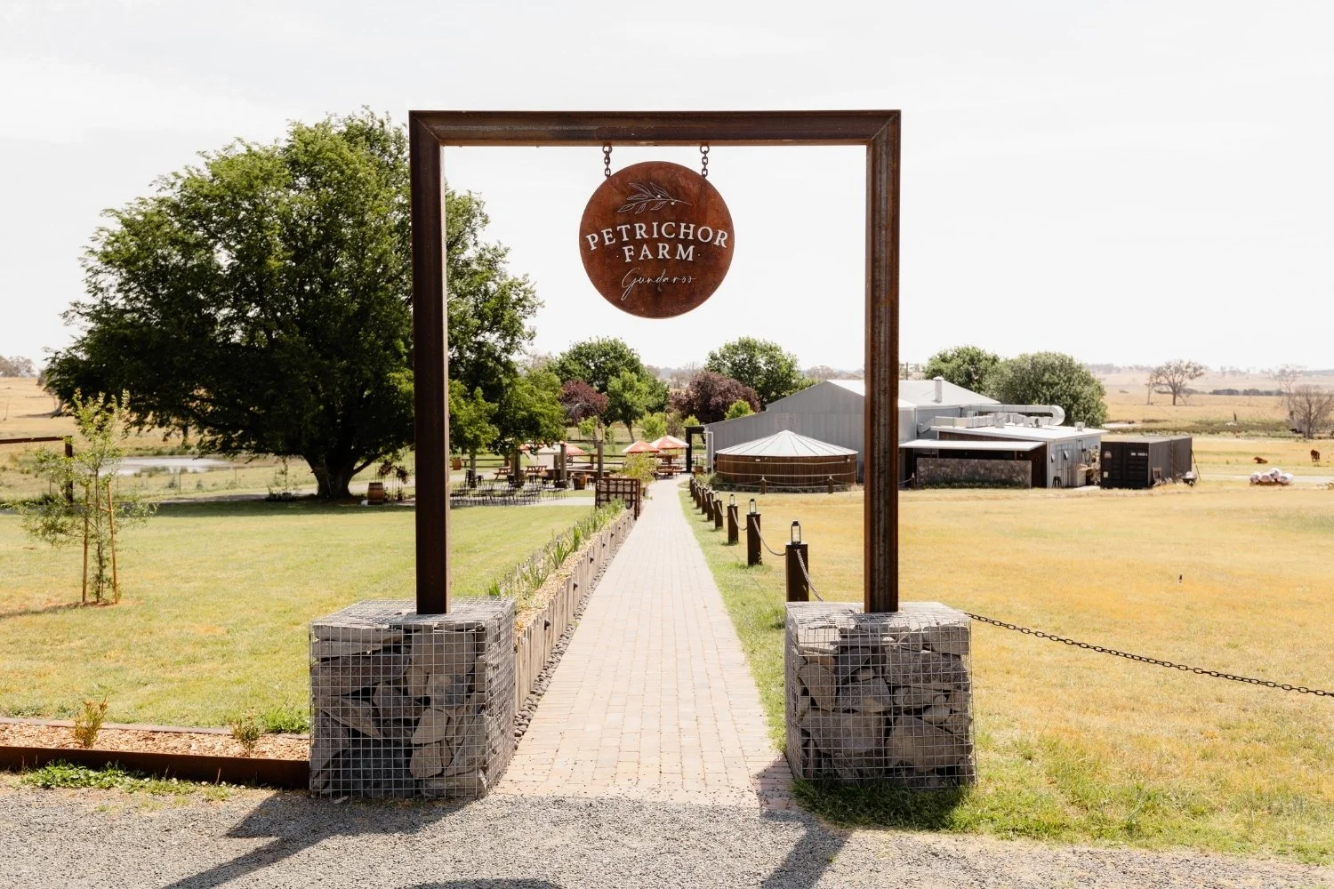 Petrichor Farm – a country wedding venue with stunning views.