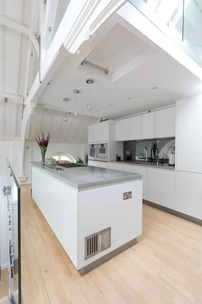 Impressive Pronorm Kitchen featured in 25 Beautiful Homes | Pronorm ...