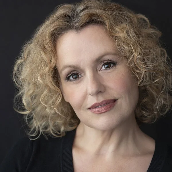 Shutter Sisters — 1st Stage