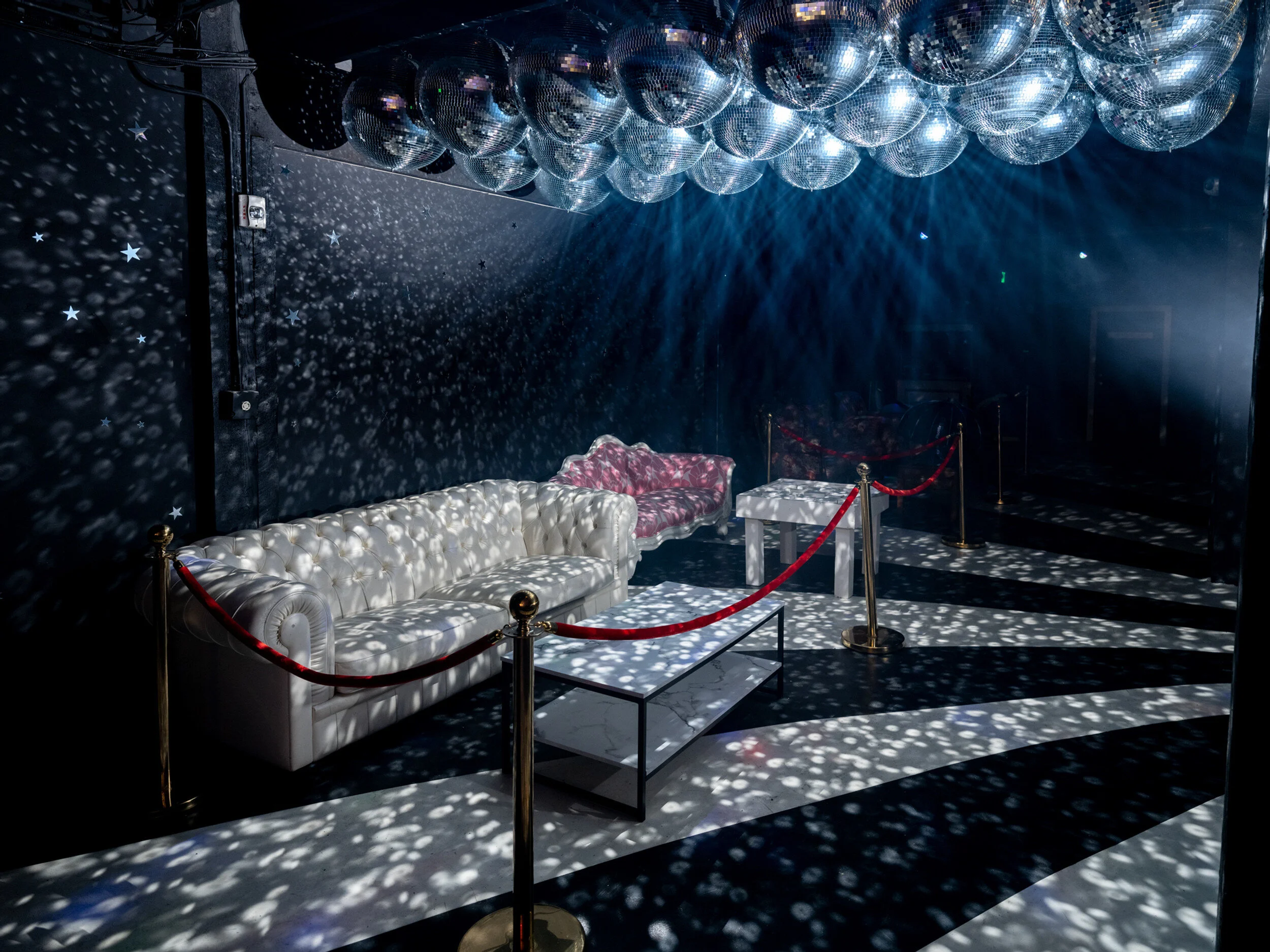 SUPERNOVA NIGHTCLUB | Mutuus