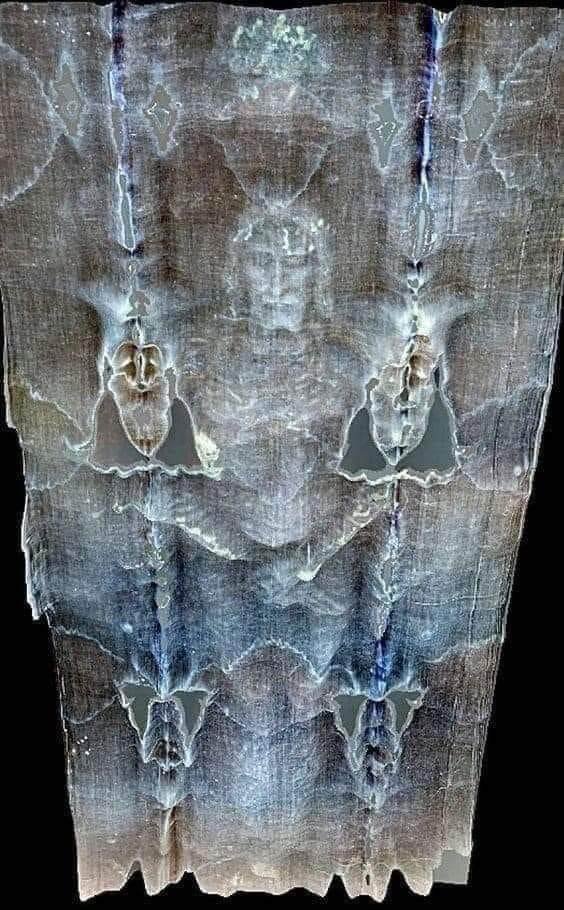 Atheist Filmmaker Becomes Convinced of the Shroud of Turin's Authenticity