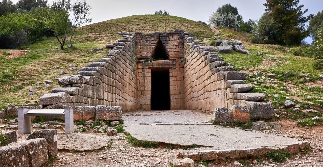 The Treasury of Atreus: A Masterpiece of Mycenaean Engineering
