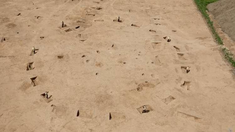 Henge Monument and Roman Kilns Discovered in Nottinghamshire Housing Dig