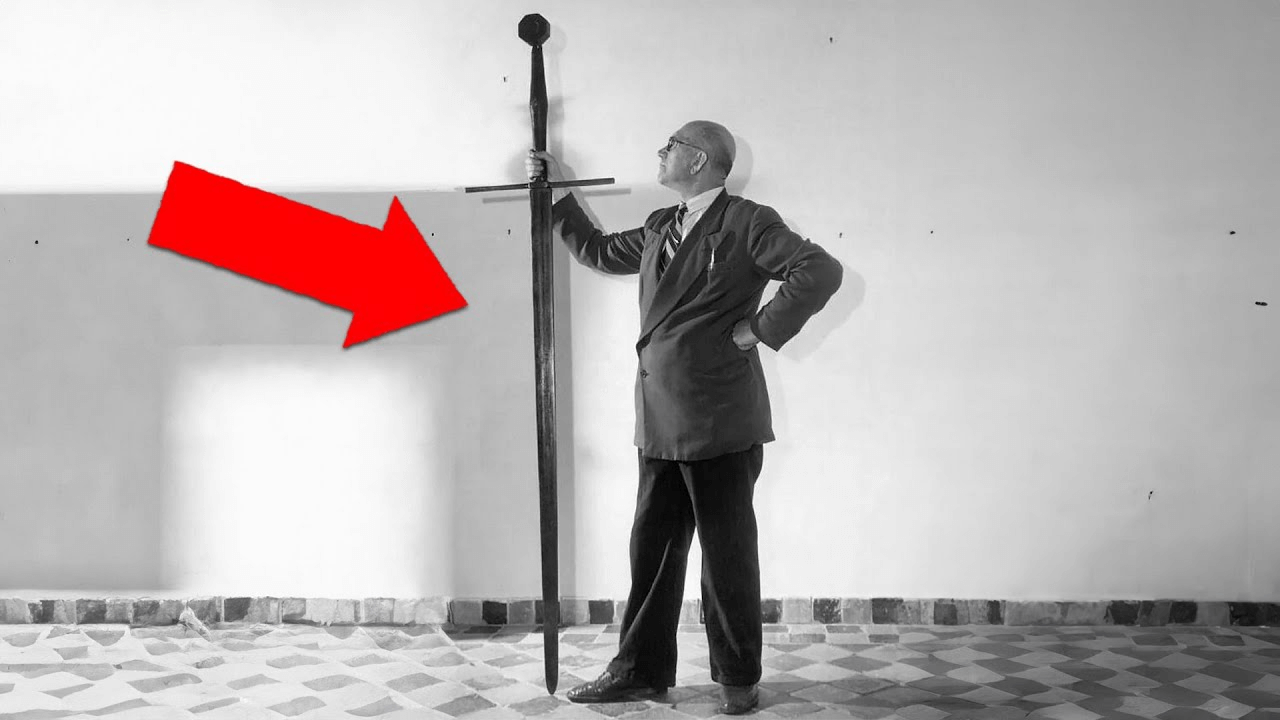 A Sword Made for a Giant: 5 Most Massive Ancient Weapons Used in Battle