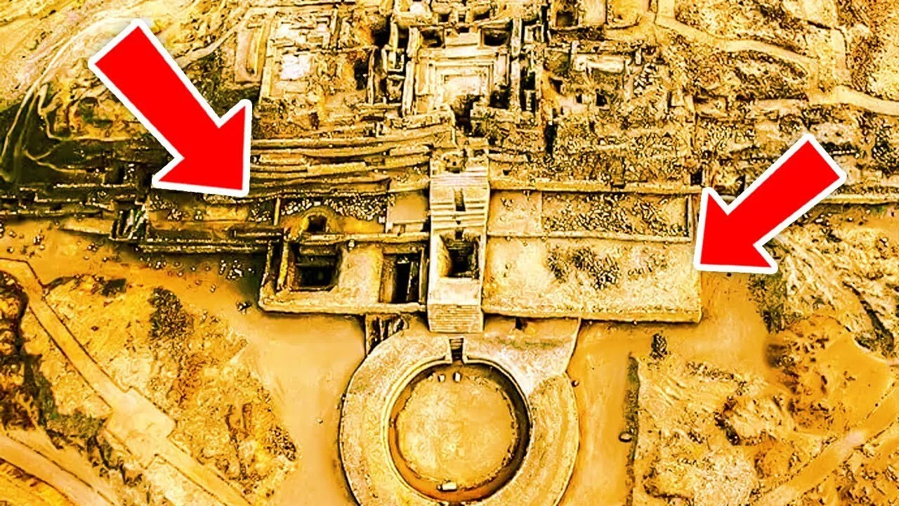 What Scientists Just Discovered In A Lost Tomb In Egypt TERRIFIED Everyone
