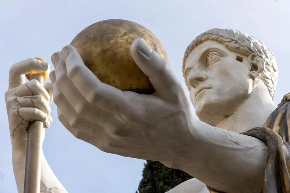 A Giant Replica of Emperor Constantine is Once Again Admired in Rome Using 3D Technology