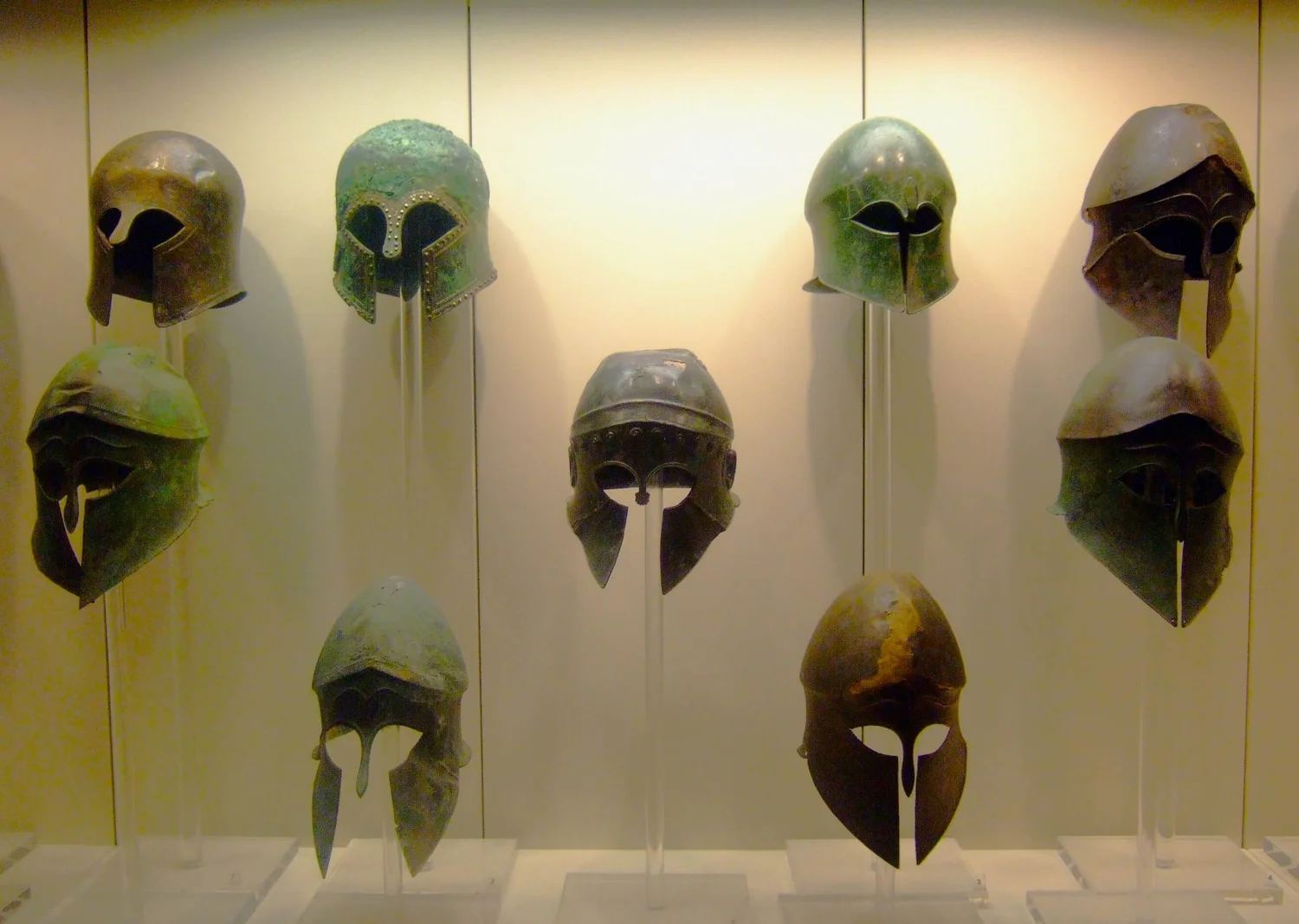 Top 10 Most Effective and Well Designed Ancient Battle Helmets