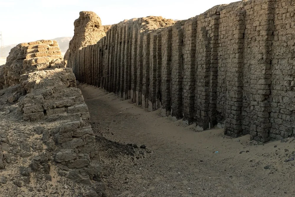 Monuments of Power: The Middle Kingdom Egyptian Fortresses in Nubia
