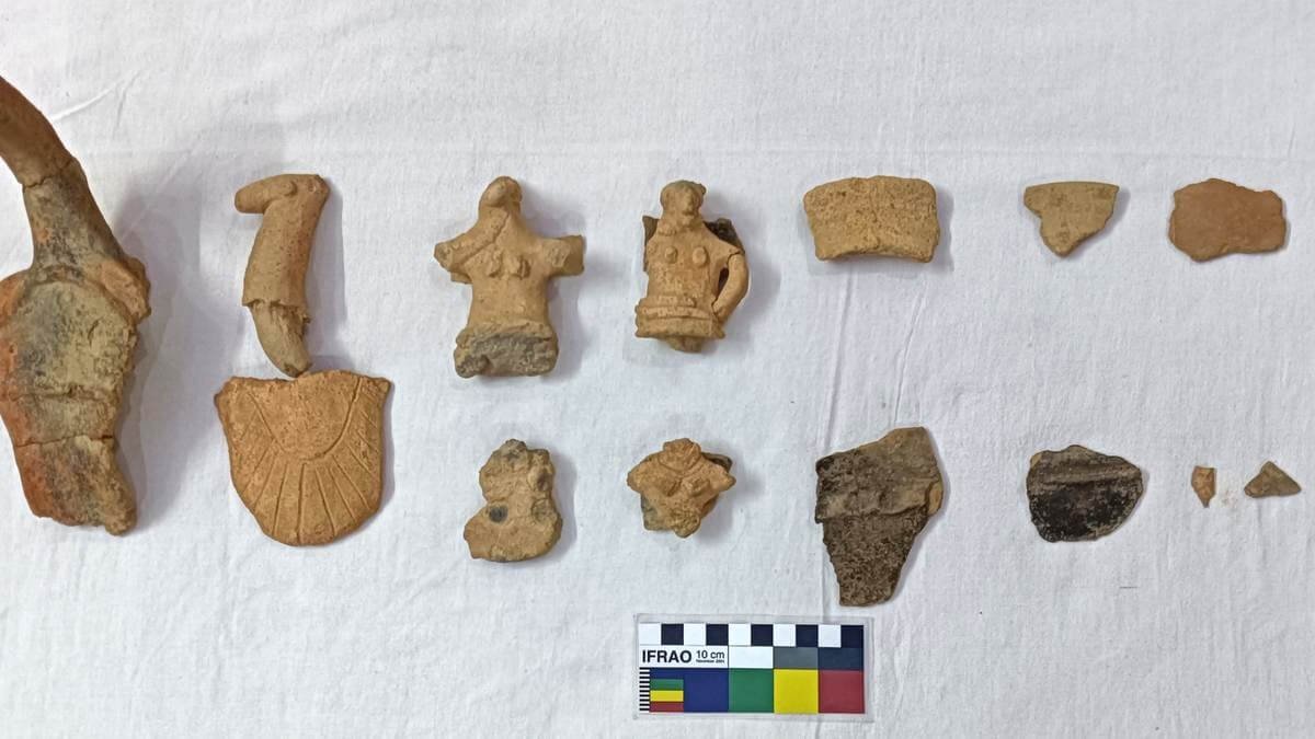 Ancient Indian Terracotta Figurines Found at Megalithic Dolmen Shed ...